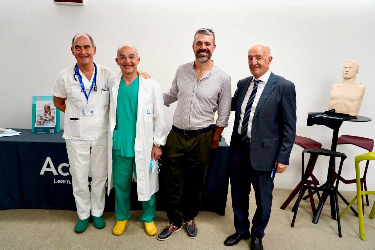 Al Gemelli manichini iperrealistici e realtà virtuale per formare ...