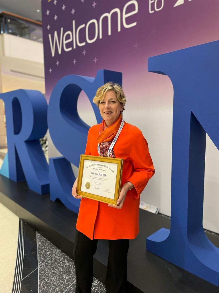 Al neo Direttore Radiodiagnostica Evis Sala massima onorificenza dei ...