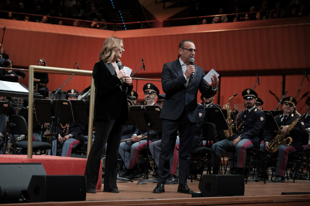 “Note di luce quando la musica illumina”, concerto di beneficenza per ...