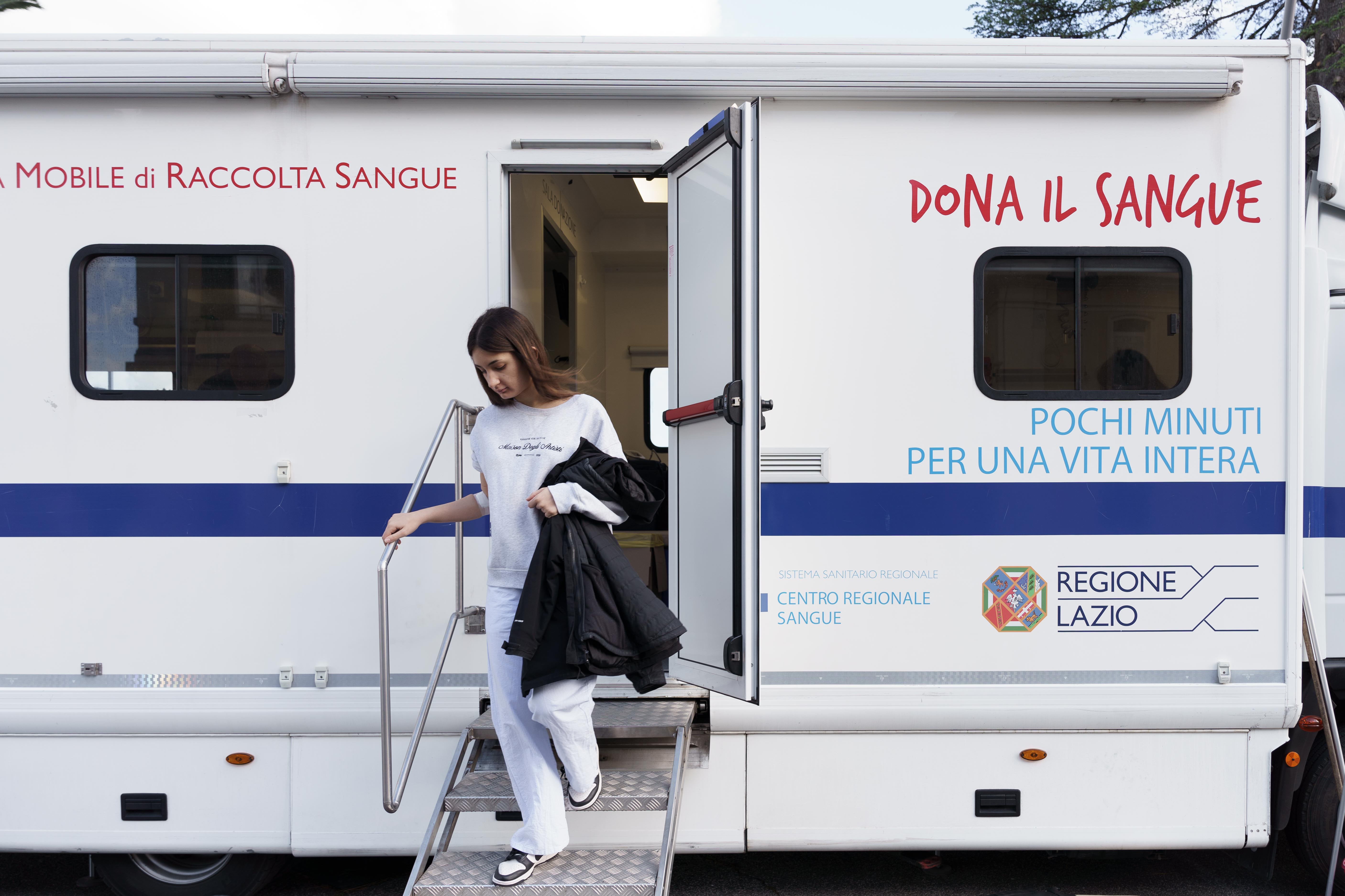 Ematriduum, chi dona sangue dona vita - Policlinico Universitario A ...