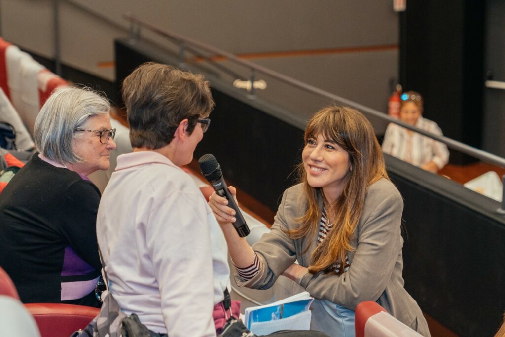 Proiezione cinematografica d'eccezione con Virginia Raffaele e Riccardo ...