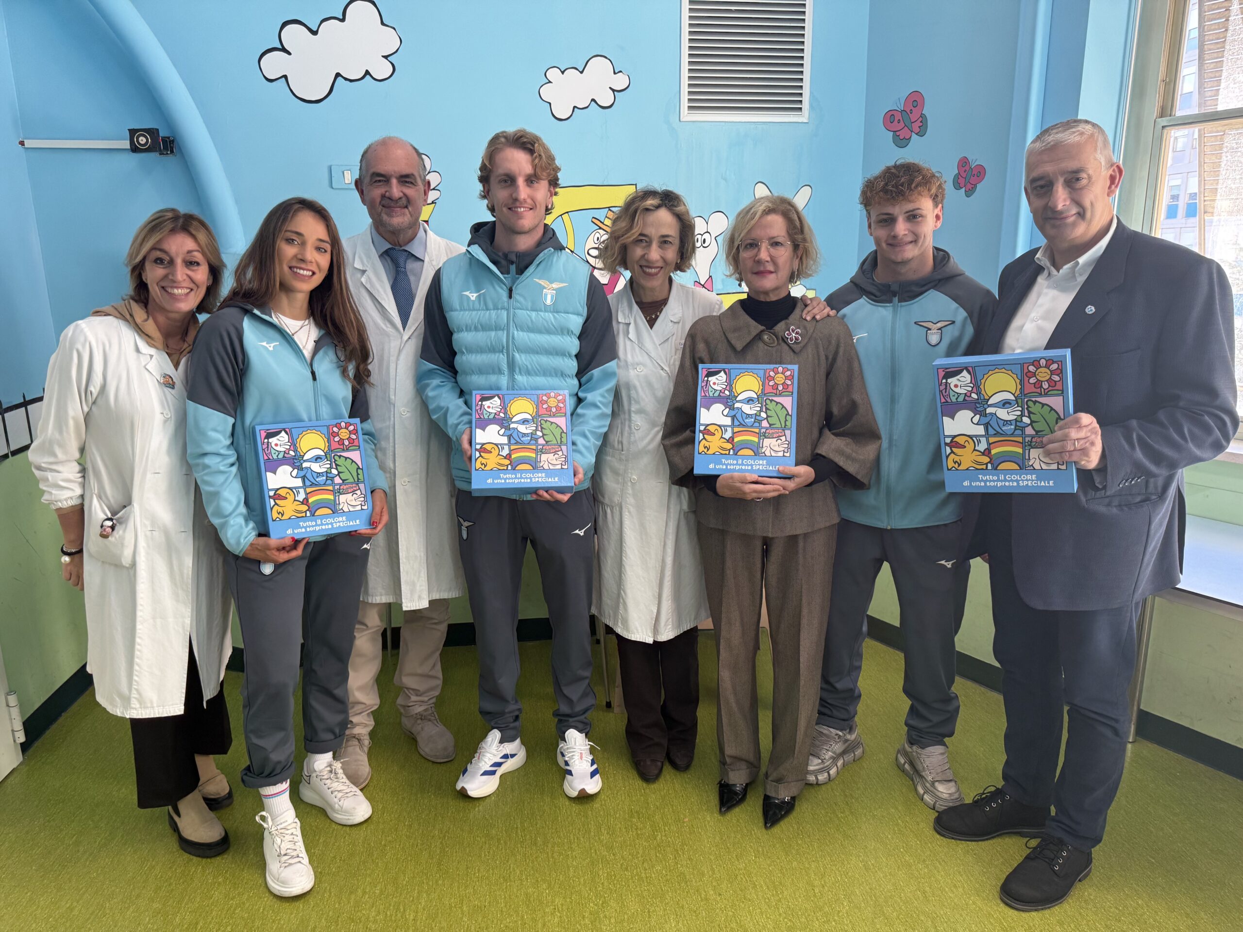 Natale 2025: torna a Roma il “Regalo sospeso” UNICEF - Clementoni per ...